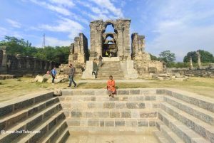 Ancient Martand Sun Temple near Anantnag in Kashmir - Inditales